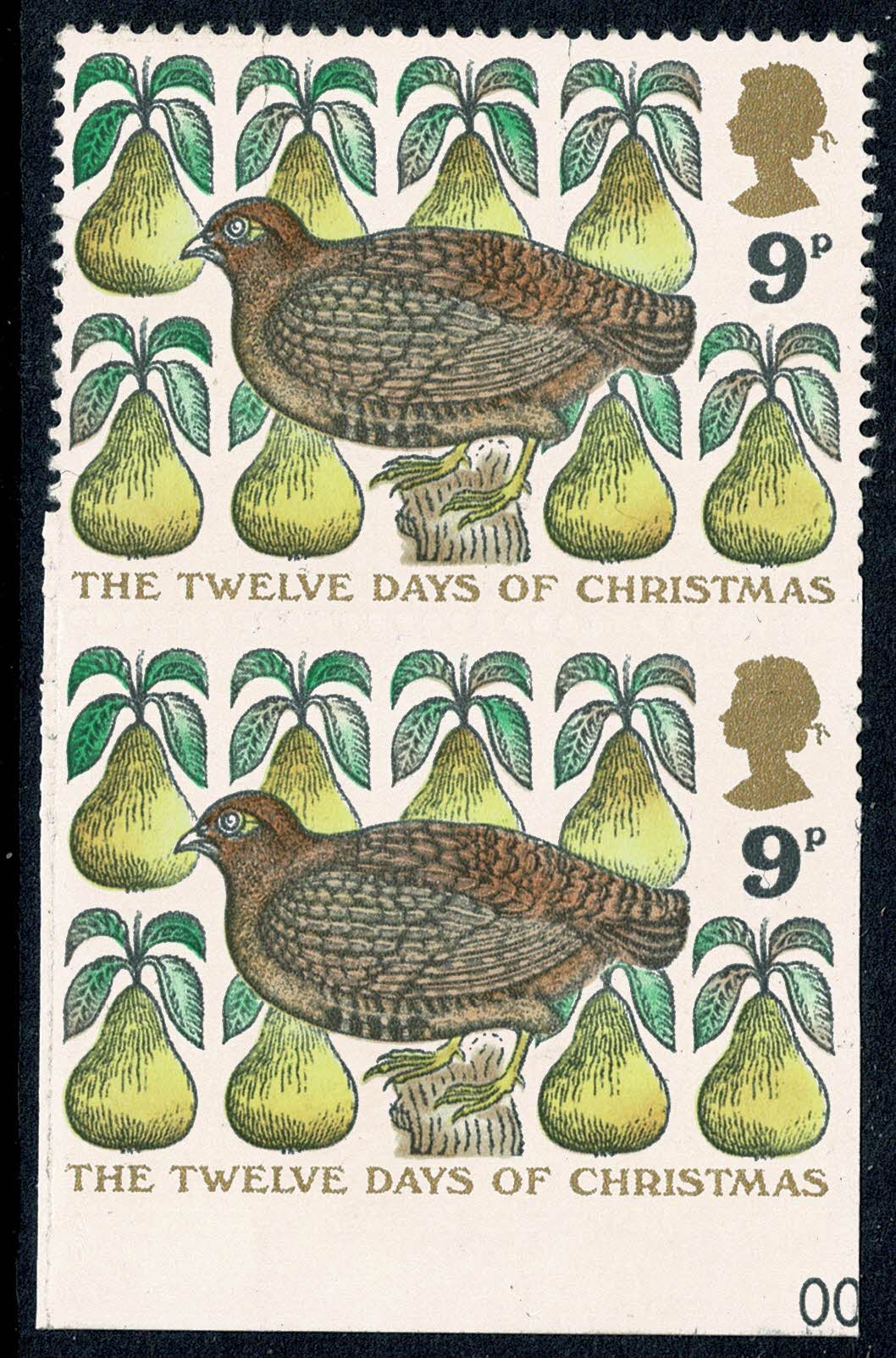 1977 Christmas 9p. Imperf between stamp and margin. SG 1049 variety.